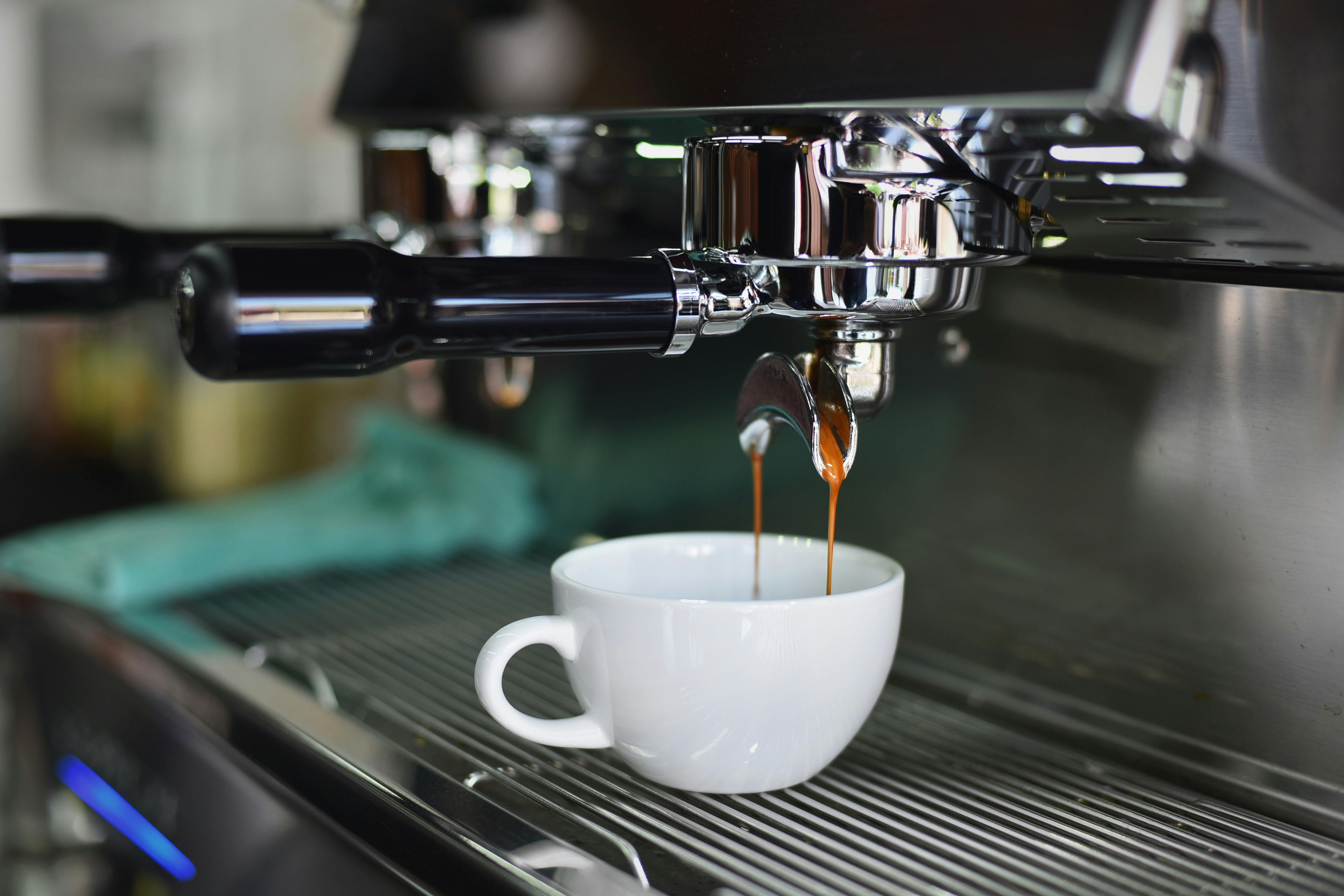 Buy Traditional Coffee Machine Bundles At Low Prices. Huge Range
